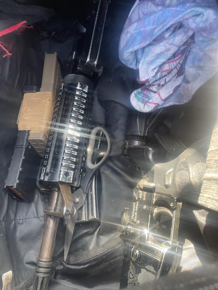 Swift response by police foils a cash-in-transit robbery - South Africa ...
